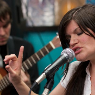 Live Video & Photos: April Smith and the Great Picture Show at M-Theory ...